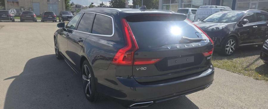 Melns Volvo V90 2018 Šauļi, ar dzinēja tilpumu 1.97 L un nobraukumu 123 tūkst. km par 18900 €, foto 5 vietnē AUTOMOTO.COM.LV