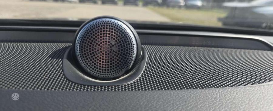 Melns Volvo V90 2018 Šauļi, ar dzinēja tilpumu 1.97 L un nobraukumu 123 tūkst. km par 18900 €, foto 20 vietnē AUTOMOTO.COM.LV