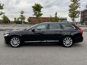 Black Volvo V90 2018 in Klaipeda, with an engine capacity of 2.00 L and mileage of 200 thousand km for 15500 €, photo 10 on AUTOMOTO.COM.LV
