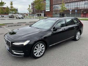 Black Volvo V90 2018 in Klaipeda, with an engine capacity of 2.00 L and mileage of 200 thousand km for 15500 €, photo 11 on AUTOMOTO.COM.LV