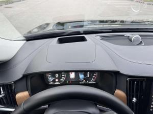 Black Volvo V90 2018 in Klaipeda, with an engine capacity of 2.00 L and mileage of 200 thousand km for 15500 €, photo 20 on AUTOMOTO.COM.LV