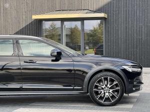 Melns Volvo V90 2018 Šauļi, ar dzinēja tilpumu 1.97 L un nobraukumu 102 tūkst. km par 24990 €, foto 12 vietnē AUTOMOTO.COM.LV