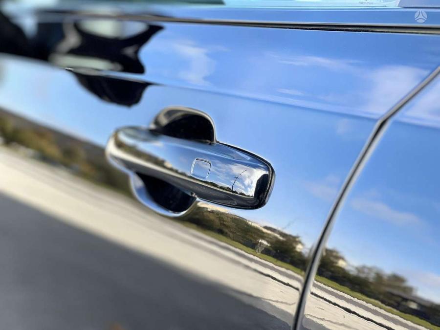 Melns Volvo V90 2018 Šauļi, ar dzinēja tilpumu 1.97 L un nobraukumu 102 tūkst. km par 24990 €, foto 16 vietnē AUTOMOTO.COM.LV