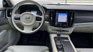 Melns Volvo V90 2018 Šauļi, ar dzinēja tilpumu 1.97 L un nobraukumu 102 tūkst. km par 24990 €, foto 28 vietnē AUTOMOTO.COM.LV