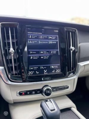 Melns Volvo V90 2018 Šauļi, ar dzinēja tilpumu 1.97 L un nobraukumu 102 tūkst. km par 24990 €, foto 31 vietnē AUTOMOTO.COM.LV