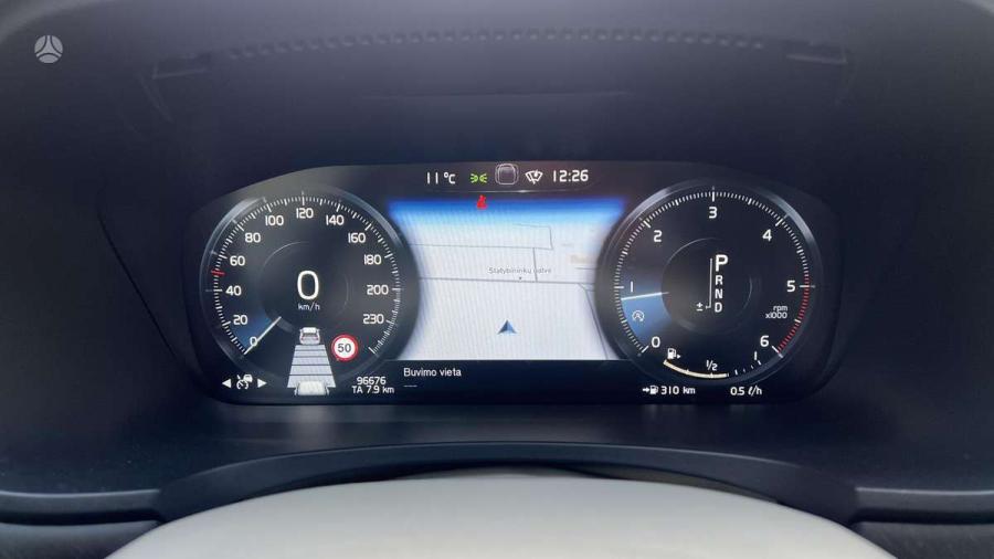 Melns Volvo V90 2018 Šauļi, ar dzinēja tilpumu 1.97 L un nobraukumu 102 tūkst. km par 24990 €, foto 36 vietnē AUTOMOTO.COM.LV
