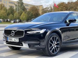 Melns Volvo V90 2018 Šauļi, ar dzinēja tilpumu 1.97 L un nobraukumu 102 tūkst. km par 24990 €, foto 50 vietnē AUTOMOTO.COM.LV