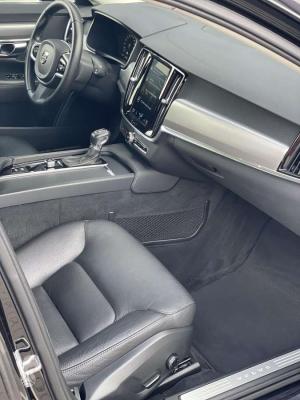 Melns Volvo V90 2018 Kauņa, ar dzinēja tilpumu 1.97 L un nobraukumu 240 tūkst. km par 12500 €, foto 7 vietnē AUTOMOTO.COM.LV