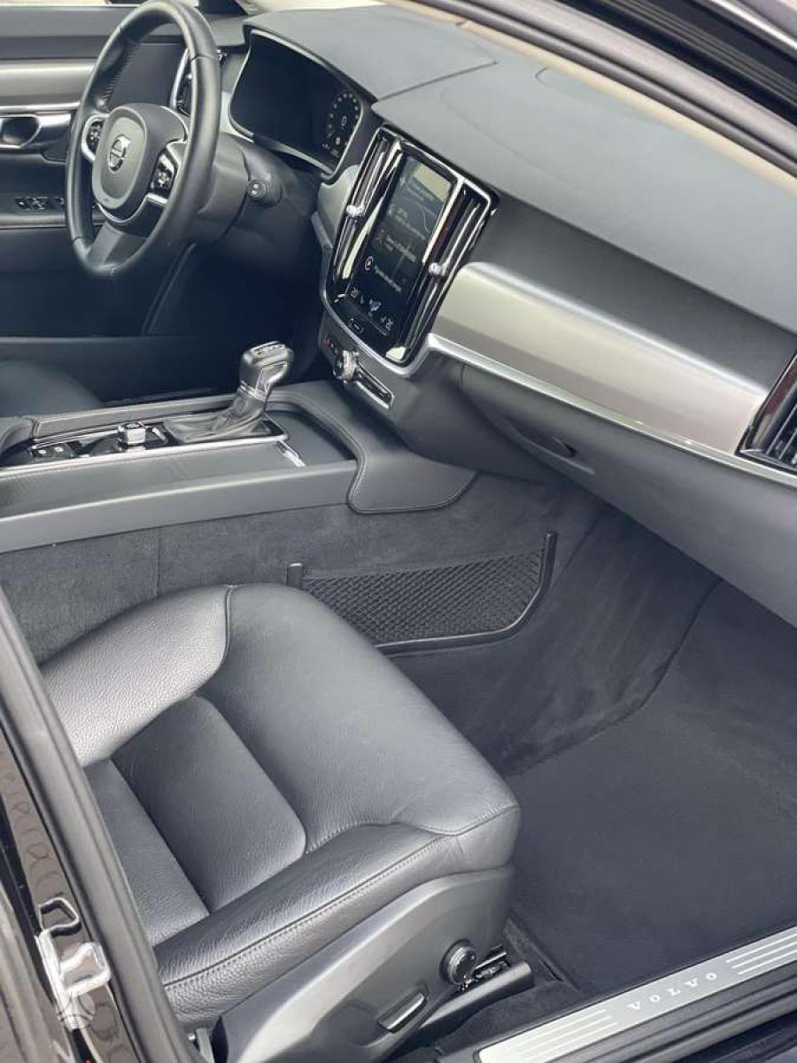 Melns Volvo V90 2018 Kauņa, ar dzinēja tilpumu 1.97 L un nobraukumu 240 tūkst. km par 12500 €, foto 7 vietnē AUTOMOTO.COM.LV