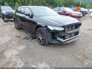 Black Volvo V90 2018 in Ukmerge, with an engine capacity of 1.97 L and mileage of 196 thousand km for 15700 €, photo  on AUTOMOTO.COM.LV