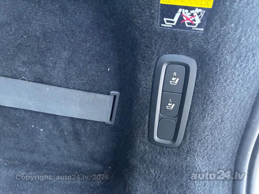 Черный Вольво В90 2018 в Таллин, объемом двигателя 2.00 л и пробегом 159 тыс. км за 18500 €, фото 14 на AUTOMOTO.COM.LV