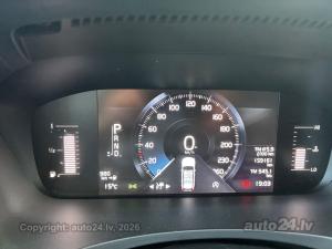 Черный Вольво В90 2018 в Таллин, объемом двигателя 2.00 л и пробегом 159 тыс. км за 18500 €, фото 16 на AUTOMOTO.COM.LV