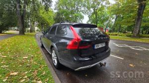 Melns Volvo V90 2018 Rīga, ar dzinēja tilpumu 2.00 L un nobraukumu 332 tūkst. km par 16661 €, foto 5 vietnē AUTOMOTO.COM.LV