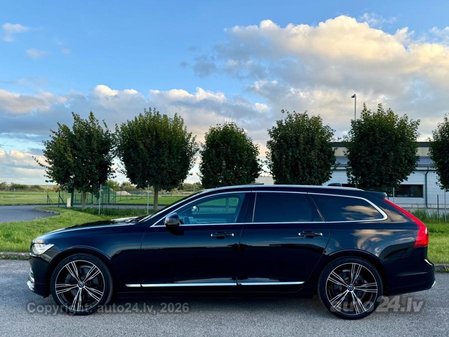 Black Volvo V90 2018 in Tartu, with an engine capacity of 2.00 L and mileage of 109 thousand km for 21500 €, photo 9 on AUTOMOTO.COM.LV