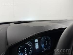 Melns Volvo V90 2018 Jūrmala, ar dzinēja tilpumu 2.00 L un nobraukumu 263 tūkst. km par 19750 €, foto 16 vietnē AUTOMOTO.COM.LV