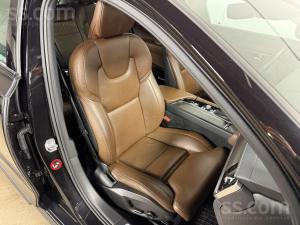 Melns Volvo V90 2018 Jūrmala, ar dzinēja tilpumu 2.00 L un nobraukumu 263 tūkst. km par 19750 €, foto 19 vietnē AUTOMOTO.COM.LV
