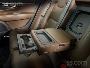 Melns Volvo V90 2018 Jūrmala, ar dzinēja tilpumu 2.00 L un nobraukumu 263 tūkst. km par 19750 €, foto 21 vietnē AUTOMOTO.COM.LV