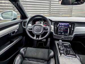 Melns Volvo V90 2019 Rīga, ar dzinēja tilpumu 2.00 L un nobraukumu 110 tūkst. km par 22950 €, foto 5 vietnē AUTOMOTO.COM.LV