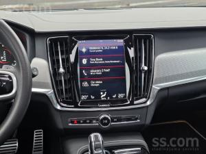 Melns Volvo V90 2019 Rīga, ar dzinēja tilpumu 2.00 L un nobraukumu 110 tūkst. km par 22950 €, foto 7 vietnē AUTOMOTO.COM.LV