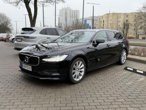Melns Volvo V90 2019 Viļņa, ar dzinēja tilpumu 2.00 L un nobraukumu 373 tūkst. km par 12500 €, foto 4 vietnē AUTOMOTO.COM.LV