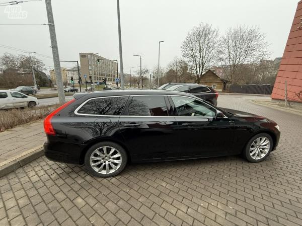 Melns Volvo V90 2019 Viļņa, ar dzinēja tilpumu 2.00 L un nobraukumu 373 tūkst. km par 12500 €, foto 8 vietnē AUTOMOTO.COM.LV