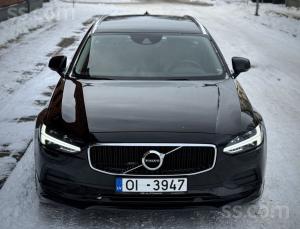 Black Volvo V90 2019 in Riga, with an engine capacity of 2.00 L and mileage of 223 thousand km for 18400 €, photo  on AUTOMOTO.COM.LV