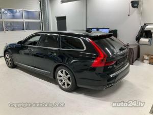 Melns Volvo V90 2019 Tartu, ar dzinēja tilpumu 2.00 L un nobraukumu 201 tūkst. km par 16900 €, foto 4 vietnē AUTOMOTO.COM.LV