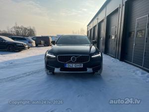 Melns Volvo V90 2019 Tallina, ar dzinēja tilpumu 2.00 L un nobraukumu 153 tūkst. km par 22800 €, foto 2 vietnē AUTOMOTO.COM.LV