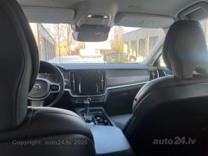 Melns Volvo V90 2019 Tallina, ar dzinēja tilpumu 2.00 L un nobraukumu 153 tūkst. km par 22800 €, foto 10 vietnē AUTOMOTO.COM.LV