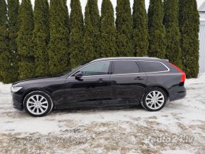 Black Volvo V90 2019 in Paide, with an engine capacity of 2.00 L and mileage of 233 thousand km for 15990 €, photo 3 on AUTOMOTO.COM.LV