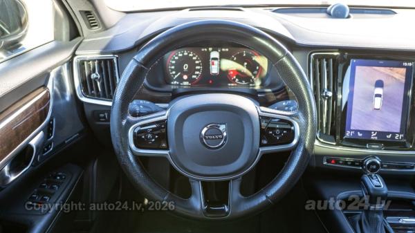 Melns Volvo V90 2019 Tallina, ar dzinēja tilpumu 2.00 L un nobraukumu 178 tūkst. km par 33900 €, foto 9 vietnē AUTOMOTO.COM.LV