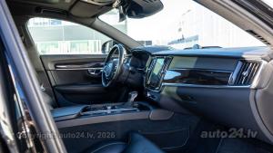 Melns Volvo V90 2019 Tallina, ar dzinēja tilpumu 2.00 L un nobraukumu 178 tūkst. km par 33900 €, foto 10 vietnē AUTOMOTO.COM.LV