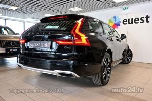 Melns Volvo V90 2019 Tallina, ar dzinēja tilpumu 2.00 L un nobraukumu 139 tūkst. km par 29900 €, foto 4 vietnē AUTOMOTO.COM.LV