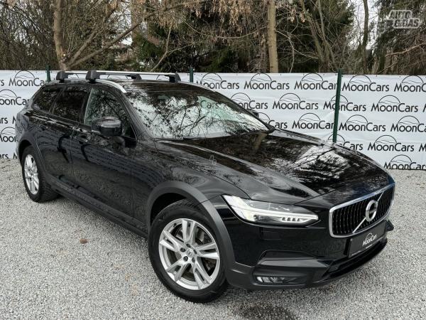 Black Volvo V90 2019 in Vilnius, with an engine capacity of 2.00 L and mileage of 199 thousand km for 21000 €, photo 4 on AUTOMOTO.COM.LV