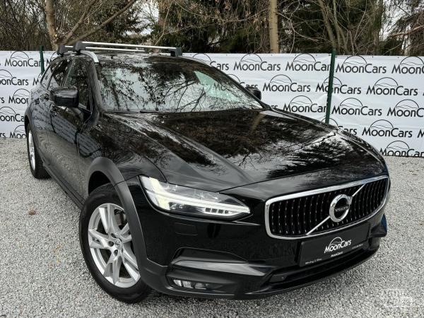 Black Volvo V90 2019 in Vilnius, with an engine capacity of 2.00 L and mileage of 199 thousand km for 21000 €, photo 5 on AUTOMOTO.COM.LV
