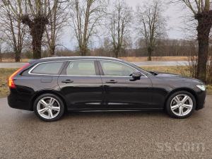 Melns Volvo V90 2019 Ogre, ar dzinēja tilpumu 2.00 L un nobraukumu 270 tūkst. km par 13400 €, foto 7 vietnē AUTOMOTO.COM.LV