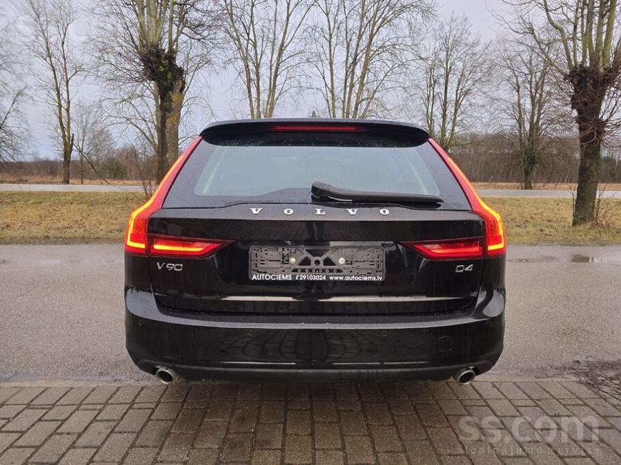Melns Volvo V90 2019 Ogre, ar dzinēja tilpumu 2.00 L un nobraukumu 270 tūkst. km par 13400 €, foto 8 vietnē AUTOMOTO.COM.LV