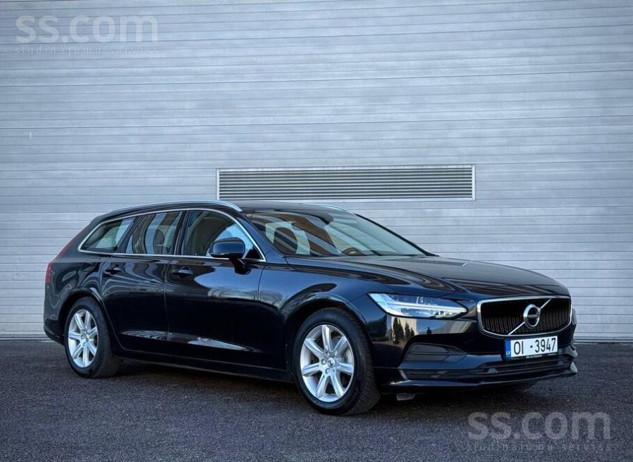 Melns Volvo V90 2019 Rīga, ar dzinēja tilpumu 2.00 L un nobraukumu 230 tūkst. km par 17500 €, foto 3 vietnē AUTOMOTO.COM.LV