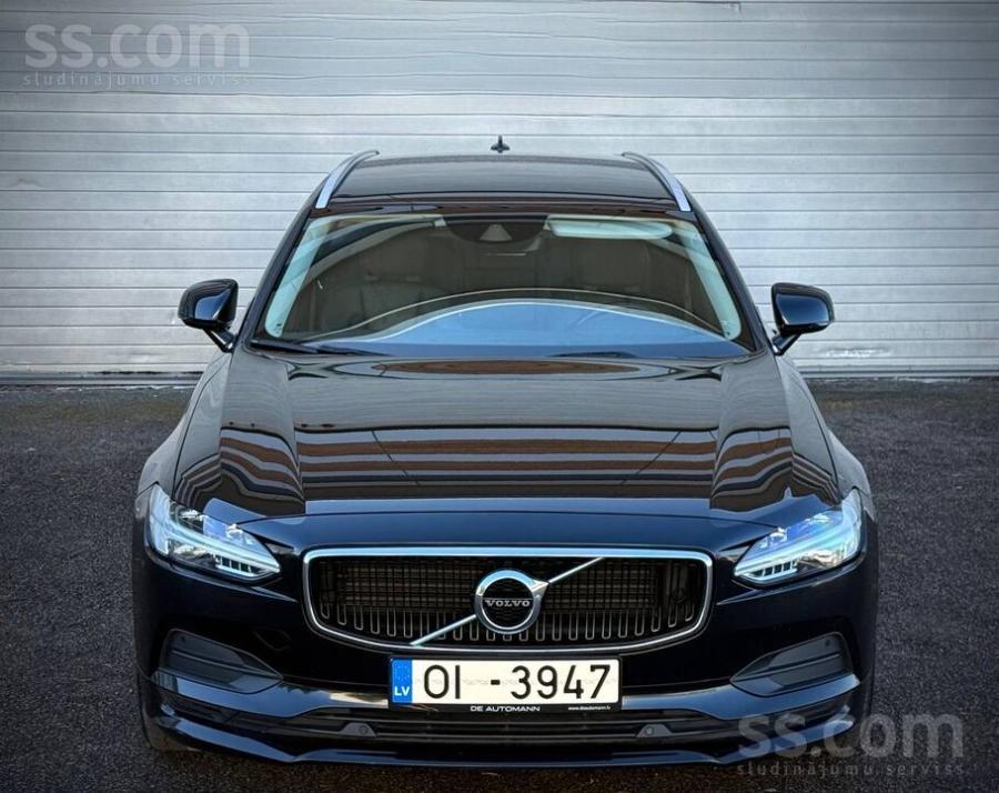 Melns Volvo V90 2019 Rīga, ar dzinēja tilpumu 2.00 L un nobraukumu 230 tūkst. km par 17500 €, foto 4 vietnē AUTOMOTO.COM.LV