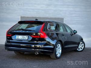 Melns Volvo V90 2019 Rīga, ar dzinēja tilpumu 2.00 L un nobraukumu 230 tūkst. km par 17500 €, foto 5 vietnē AUTOMOTO.COM.LV