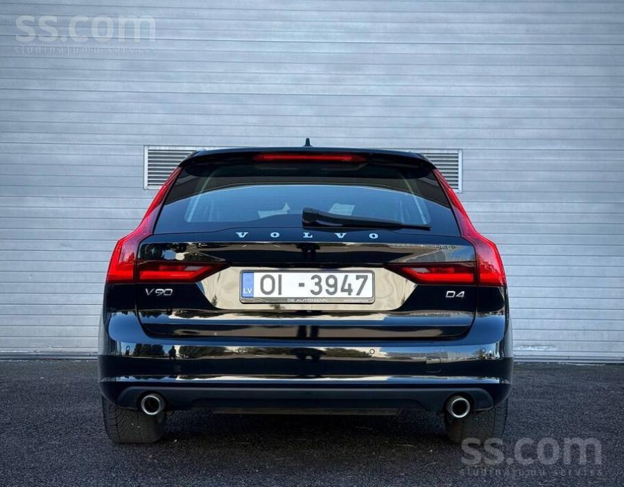 Melns Volvo V90 2019 Rīga, ar dzinēja tilpumu 2.00 L un nobraukumu 230 tūkst. km par 17500 €, foto 7 vietnē AUTOMOTO.COM.LV