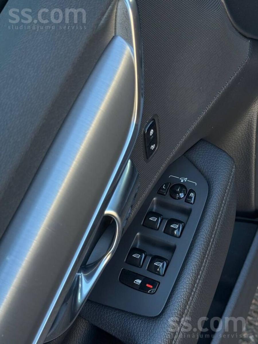 Melns Volvo V90 2019 Rīga, ar dzinēja tilpumu 2.00 L un nobraukumu 230 tūkst. km par 17500 €, foto 18 vietnē AUTOMOTO.COM.LV