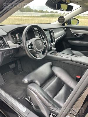 Melns Volvo V90 2019 Rīga, ar dzinēja tilpumu 2.00 L un nobraukumu 235 tūkst. km par 16400 €, foto 9 vietnē AUTOMOTO.COM.LV