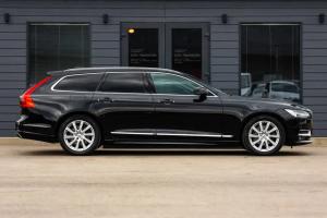 Melns Volvo V90 2019 Jelgava, ar dzinēja tilpumu 2.00 L un nobraukumu 198 tūkst. km par 19850 €, foto 7 vietnē AUTOMOTO.COM.LV