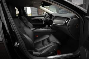 Melns Volvo V90 2019 Jelgava, ar dzinēja tilpumu 2.00 L un nobraukumu 198 tūkst. km par 19850 €, foto 10 vietnē AUTOMOTO.COM.LV