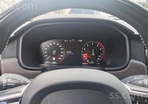 Black Volvo V90 2019 in Riga, with an engine capacity of 2.00 L and mileage of 147 thousand km for 22500 €, photo 14 on AUTOMOTO.COM.LV