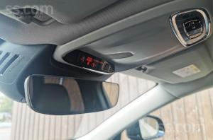 Black Volvo V90 2019 in Riga, with an engine capacity of 2.00 L and mileage of 147 thousand km for 22500 €, photo 19 on AUTOMOTO.COM.LV