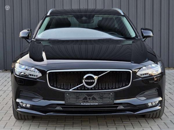 Melns Volvo V90 2019 Kauņa, ar dzinēja tilpumu 2.00 L un nobraukumu 270 tūkst. km par 16450 €, foto 2 vietnē AUTOMOTO.COM.LV