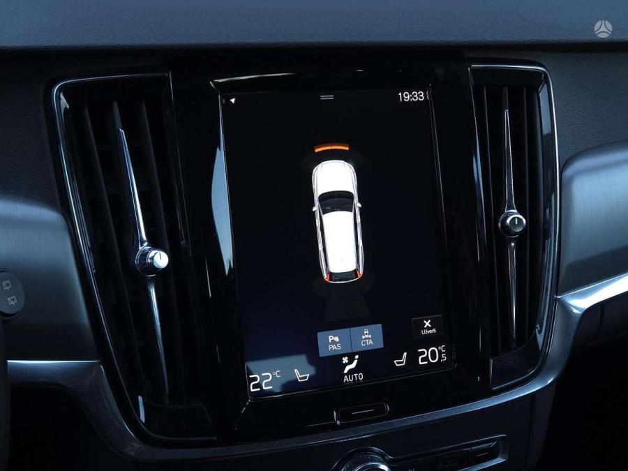 Melns Volvo V90 2019 Kauņa, ar dzinēja tilpumu 2.00 L un nobraukumu 270 tūkst. km par 16450 €, foto 20 vietnē AUTOMOTO.COM.LV