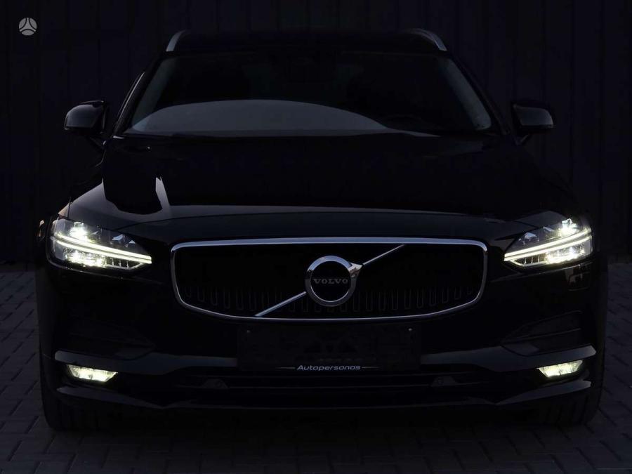 Melns Volvo V90 2019 Kauņa, ar dzinēja tilpumu 2.00 L un nobraukumu 270 tūkst. km par 16450 €, foto 27 vietnē AUTOMOTO.COM.LV